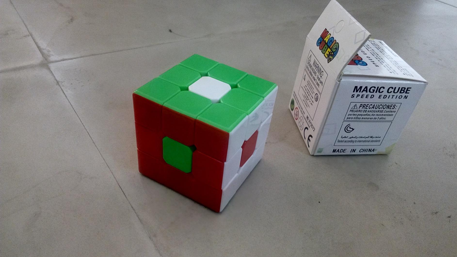 Magicwand 3X3X3 Stickerless Speed Cube with Free Transparent Piggy Bank ...