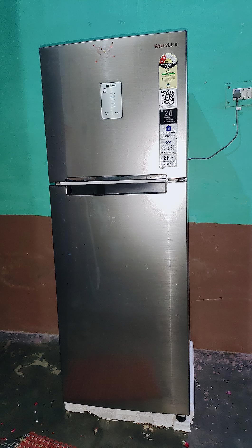 Samsung 236 L, 2 Star, Digital Inverter, with Display Frost Free Double ...