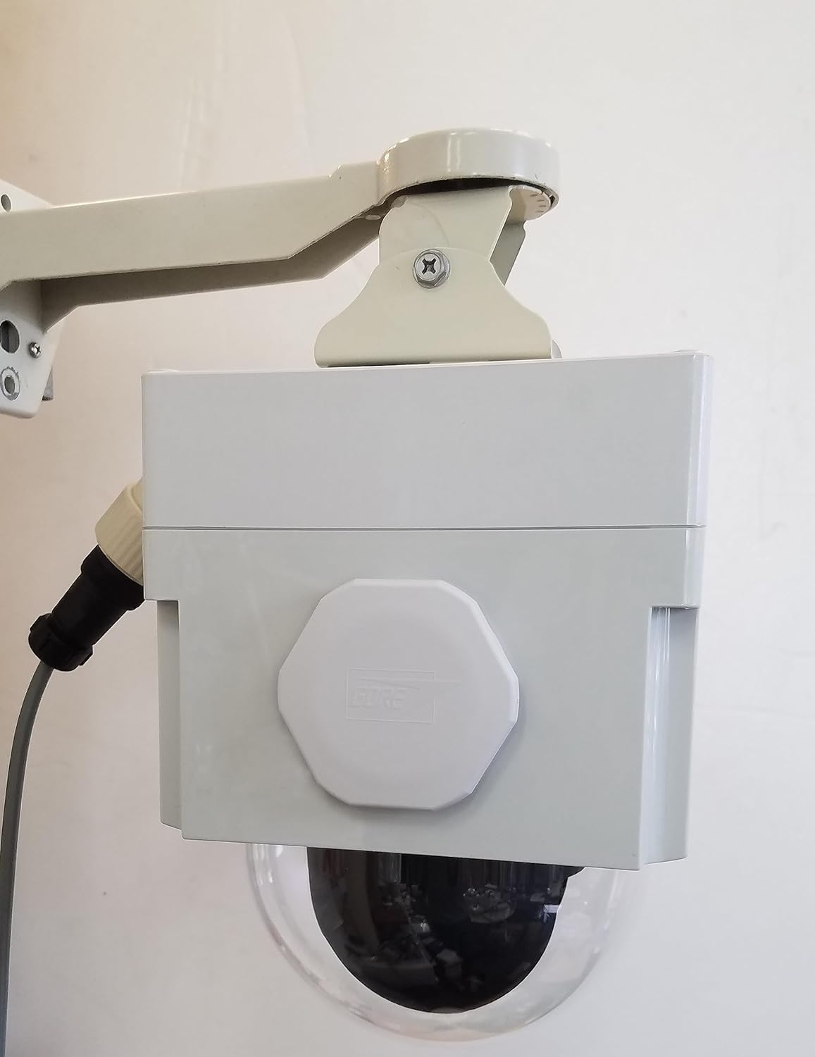 Amazon | Canon社製VB-H47・VB-M46用 ネットワークカメラ屋外用ハウジングケースPX-LNC47 | ノーブランド品 | ハウジングケース