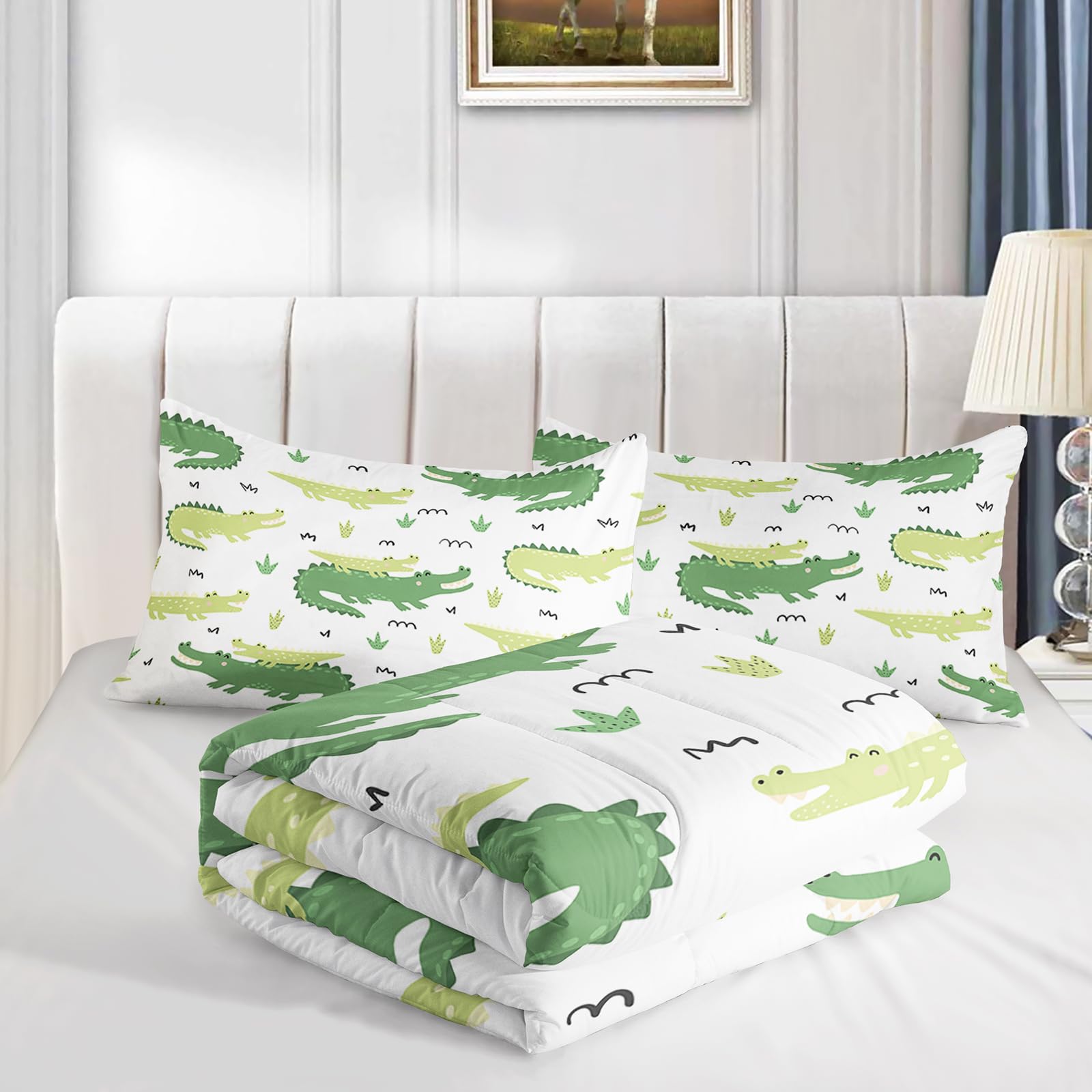 Alligator Reversible Comforter Set Queen