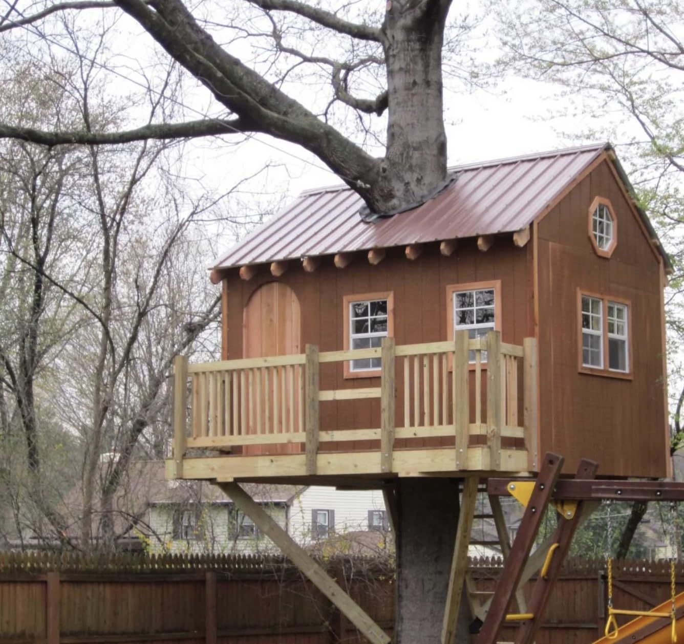 Amazon.com: The Angeles © : 8' Square Treehouse Plan : Patio, Lawn & Garden