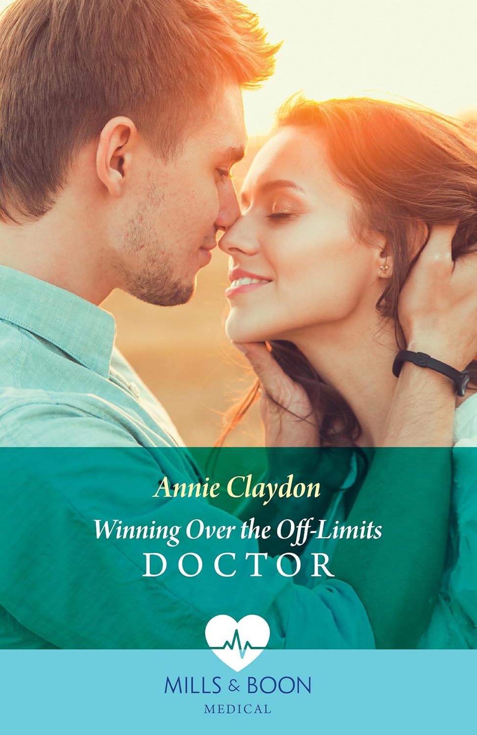 Winning Over The Off-Limits Doctor eBook : Claydon, Annie: Amazon.co.uk ...