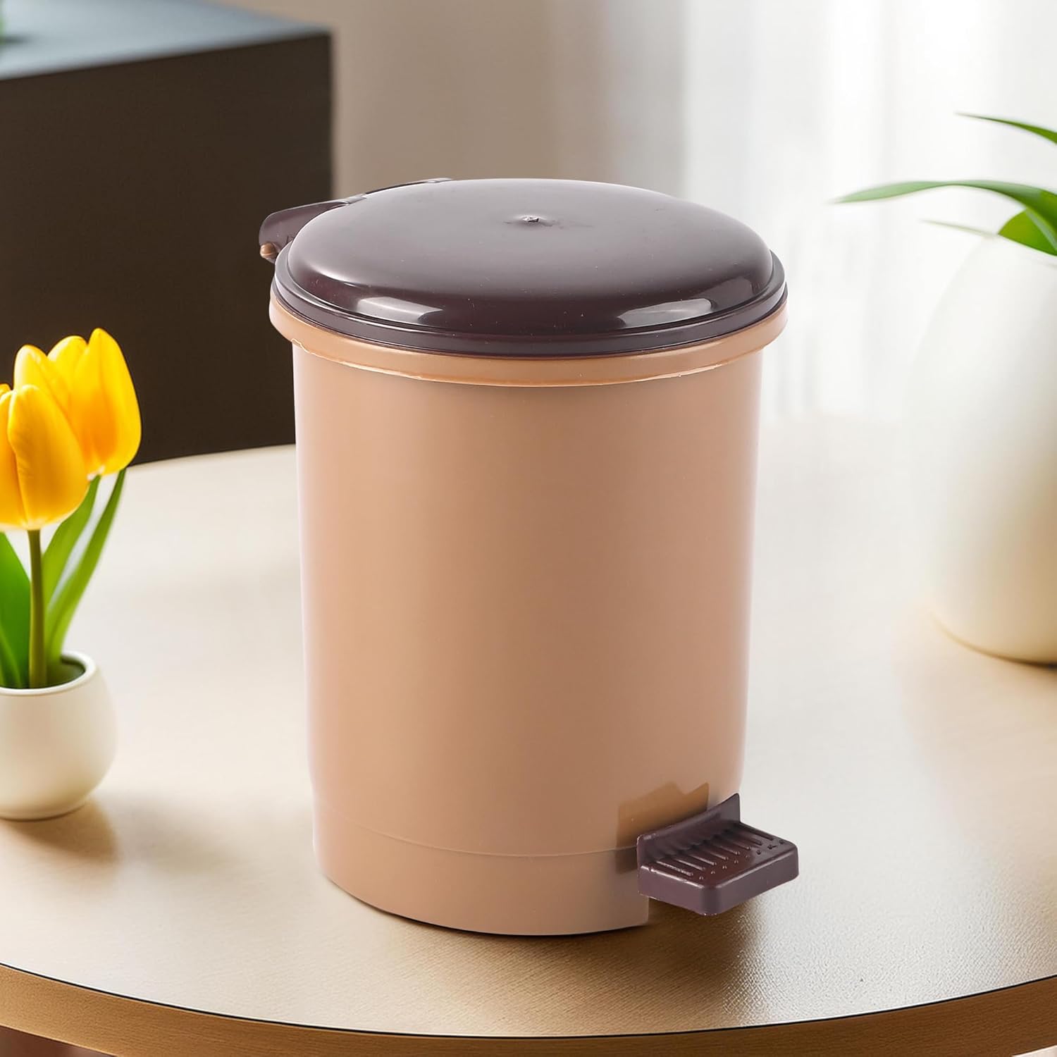 Kuber Industries 2.5 Ltr Portable Small Table Dustbin for Home & Office ...