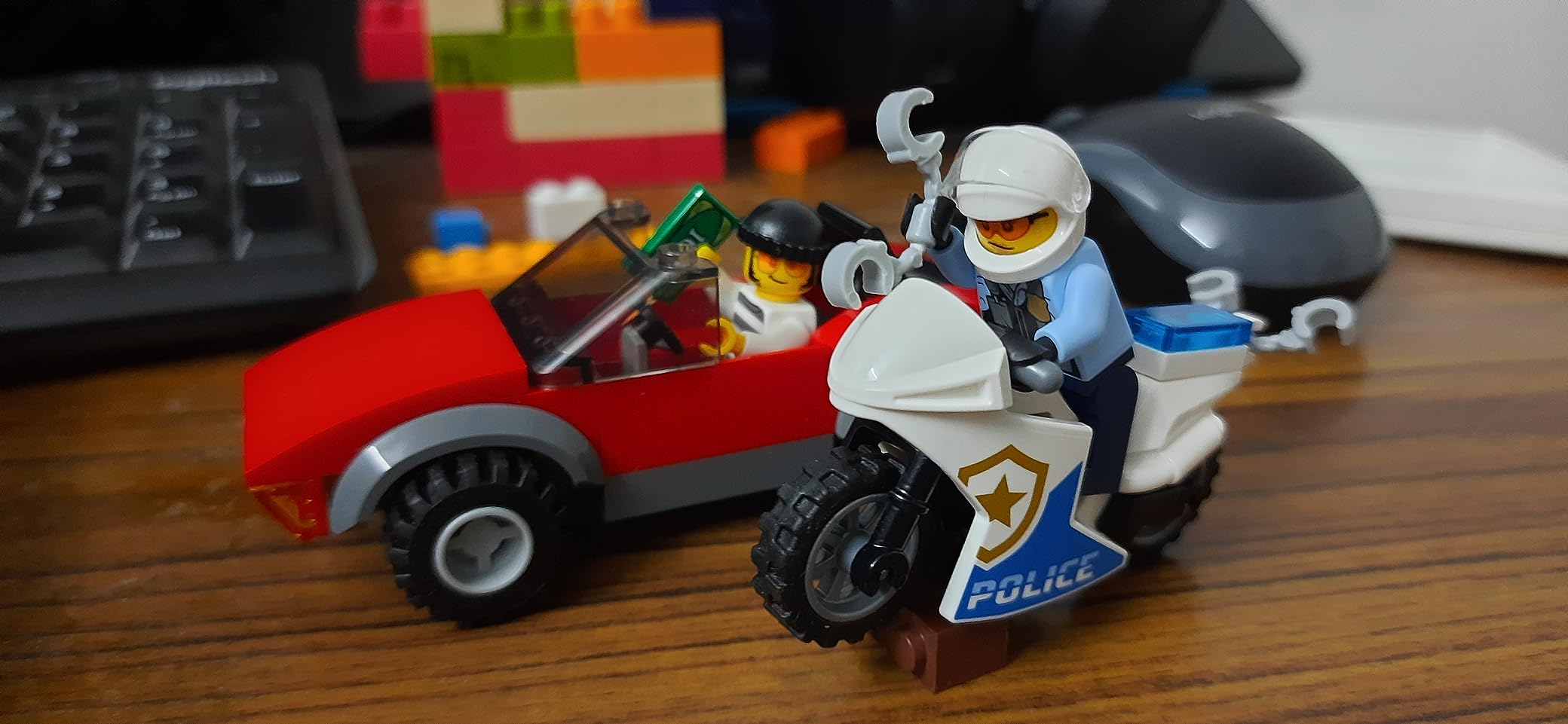 LEGO City Police Bike Car Chase 60392 Building Toy Set (59 Pcs ...