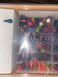 Amazon.com: Crayola Ultimate Crayon Bucket, 200 Crayons, Duplicates of ...