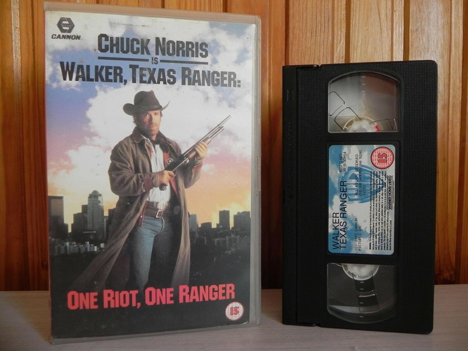 Walker, Texas Ranger: One Riot, One Ranger [1993] [VHS] : Vern Gillum ...