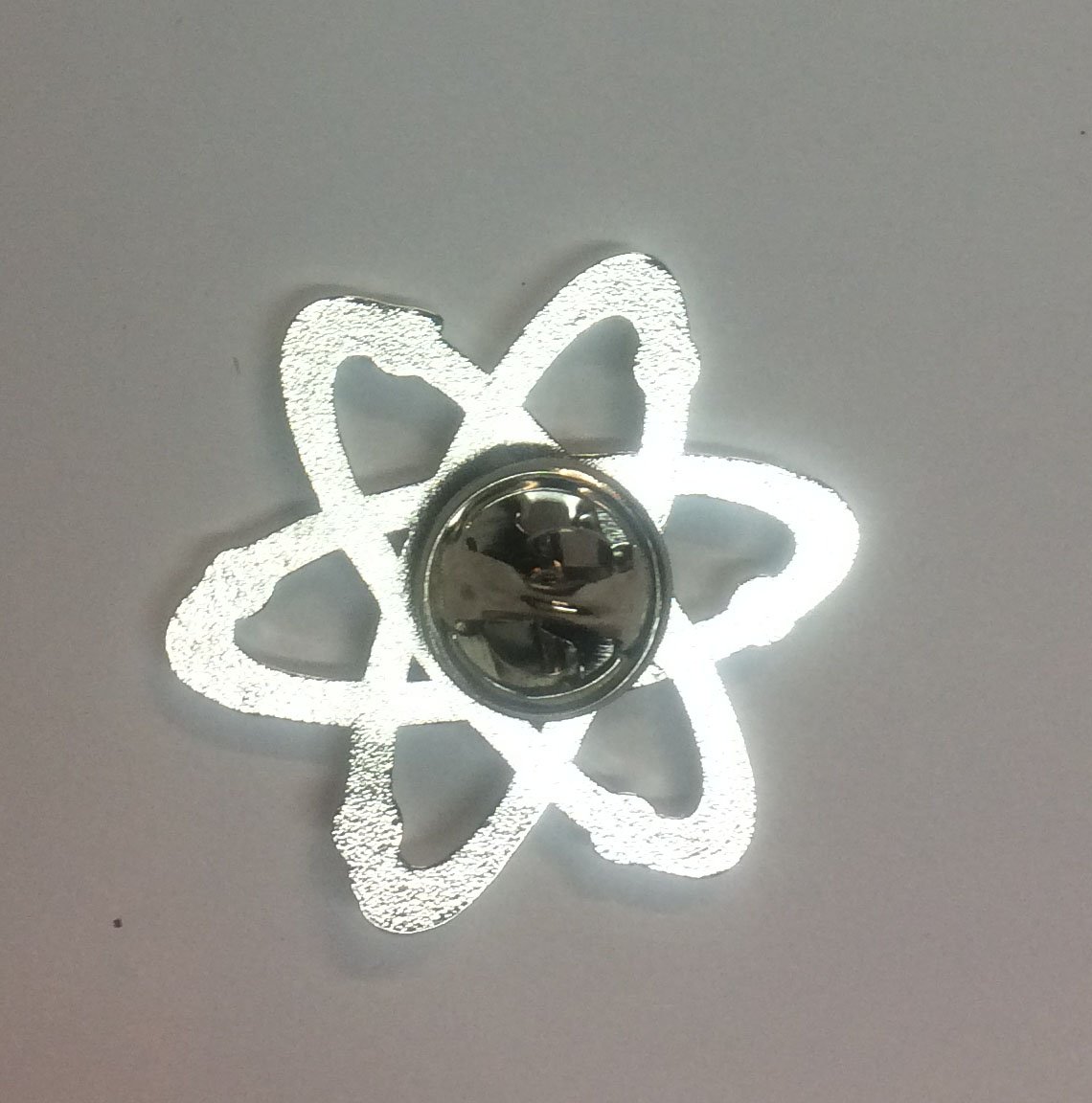 Snapklik.com : Silver Atom Science Lapel Pin