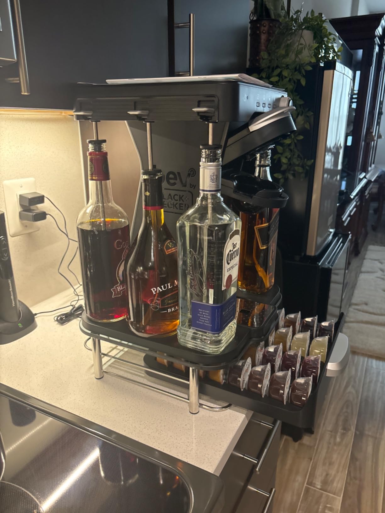 Amazon.com: BLACK+DECKER bev by BLACK+DECKER Cocktail Maker Storage ...