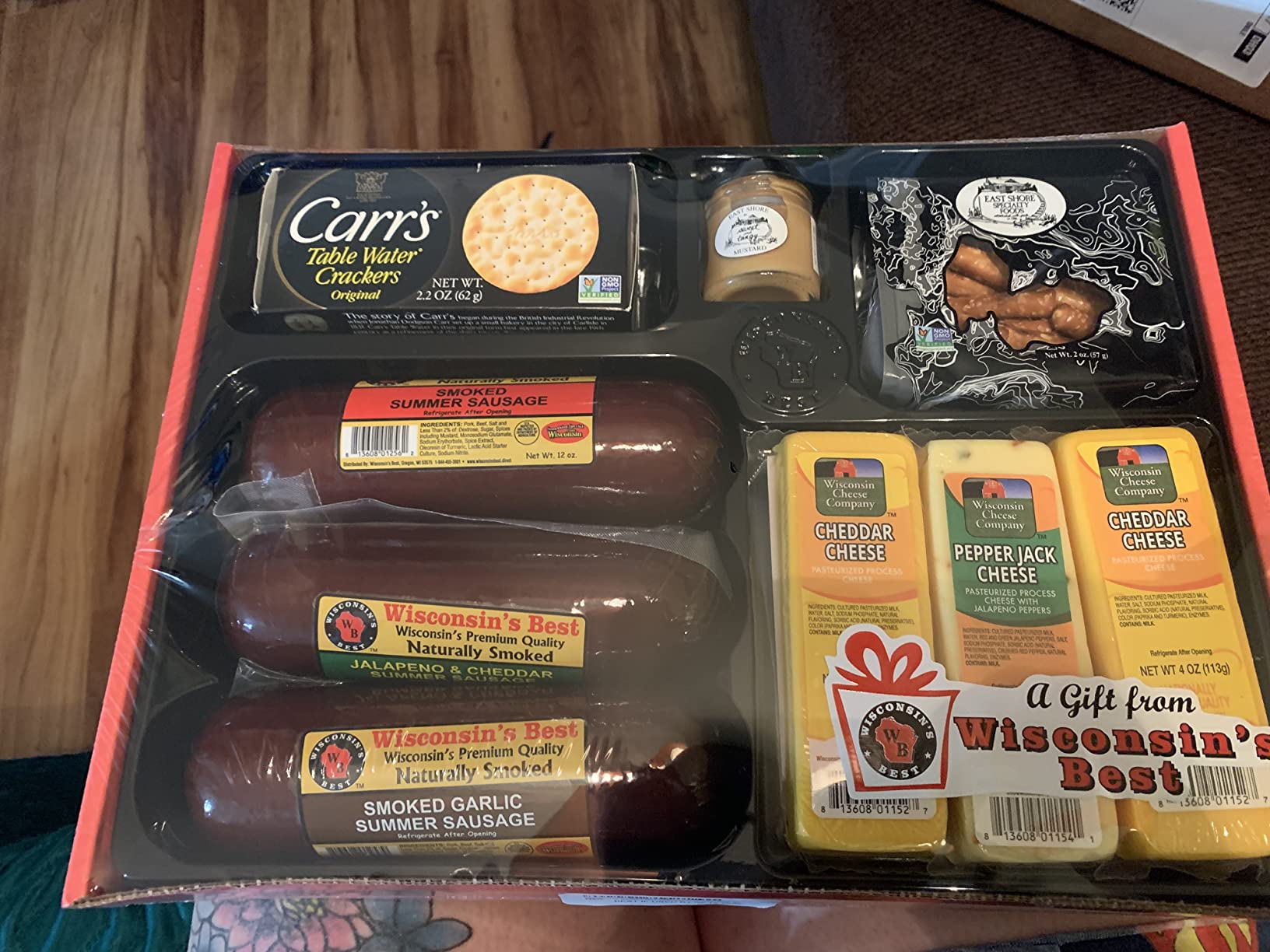 Amazon.com: Wisconsin's Best & Wisconsin Cheese Company's -Ultimate ...