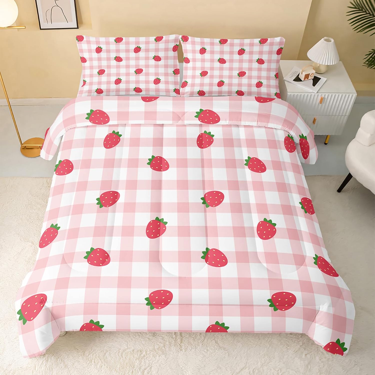 Amazon.com: QOOMO Cute Strawberry Comforter Twin Size,Cute Fruit Kids ...
