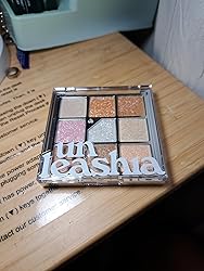 Amazon.com: UNLEASHIA Glitterpedia Eye Shadow |Palette|Eye Makeup|Point ...