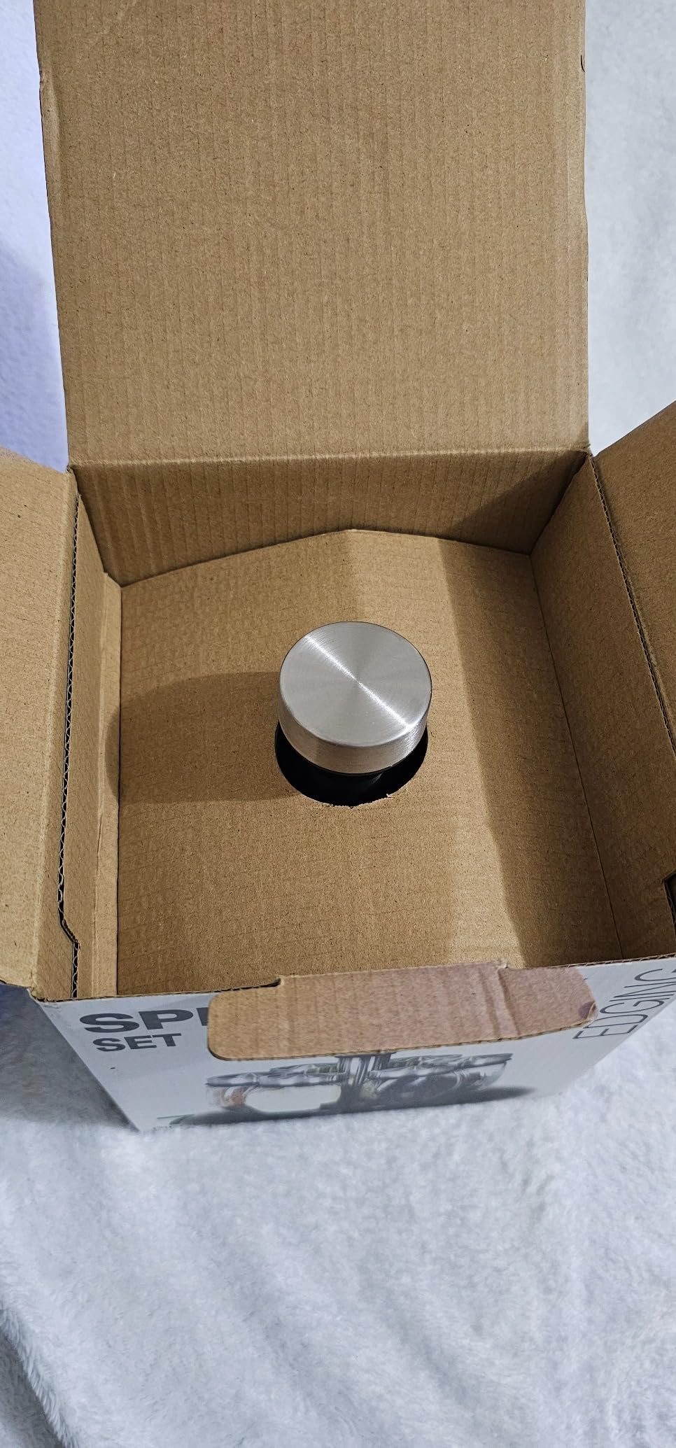 Belle Vous Rotating Spice Rack with 6 Glass Shakers & Silver Lids - 360 ...