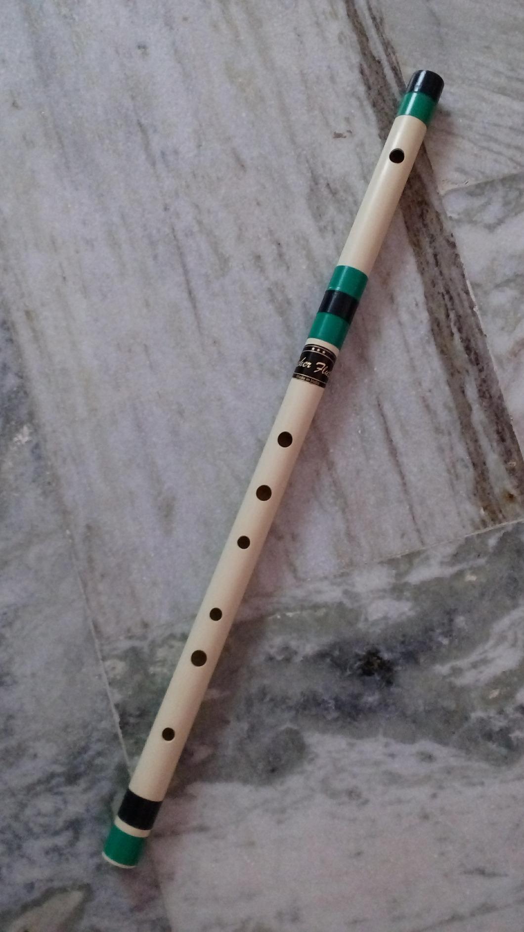 Traverse Flute (Bansuri) (Tonic : Hindustani Safed-6, Western A) PVC ...
