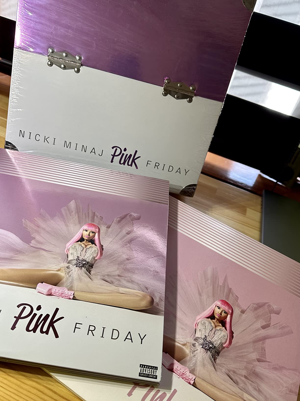Amazon.co.jp: Pink Friday: ミュージック