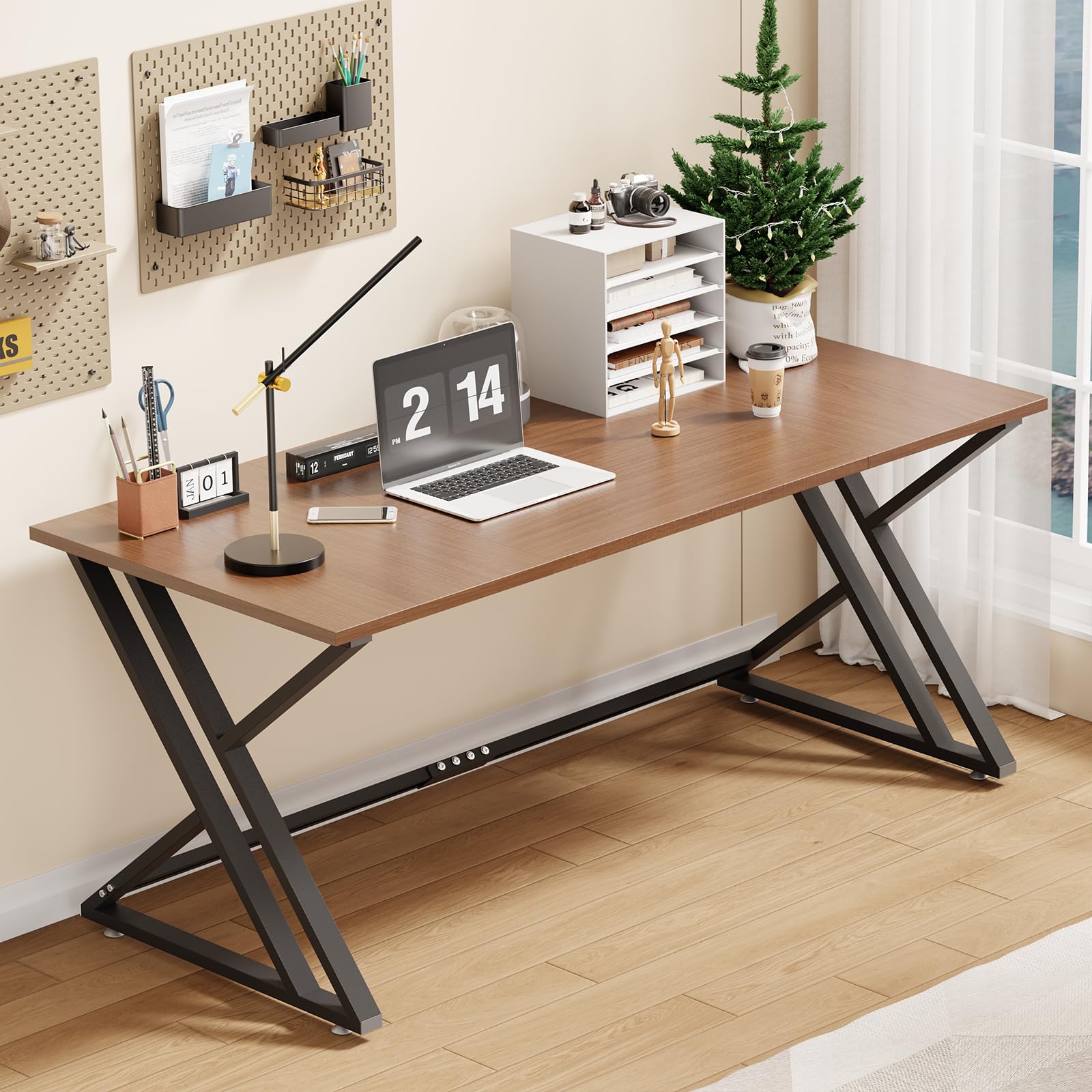 Amazon.com: Modern Computer Desk, Large Home Office Desks 70in Sturdy ...