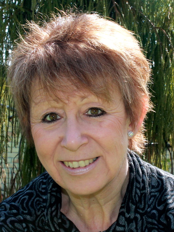 Amazon.com: Gill Connell: books, biography, latest update