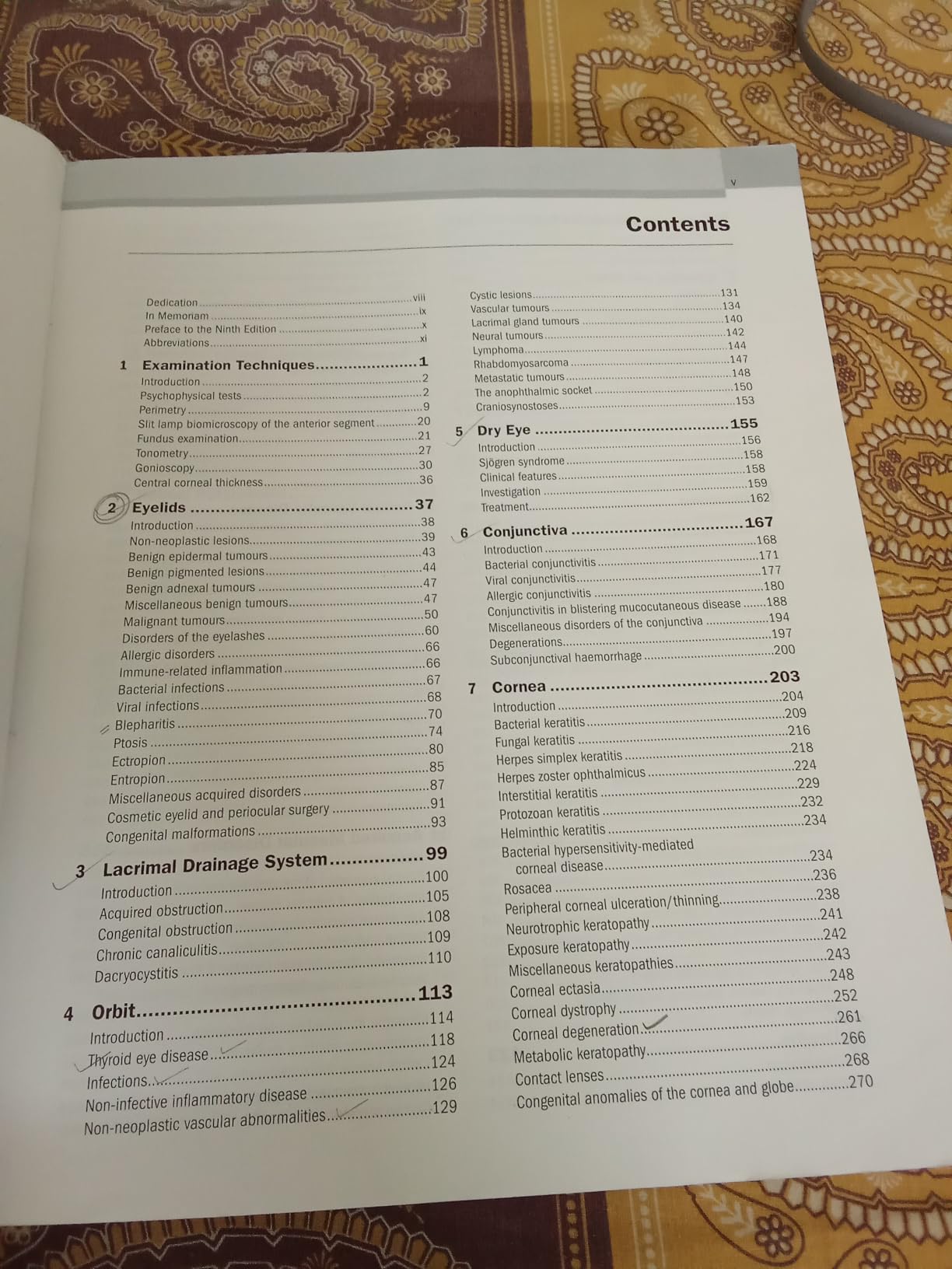 Buy Kanski's Clinical Ophthalmology Book Online at Low Prices in India ...