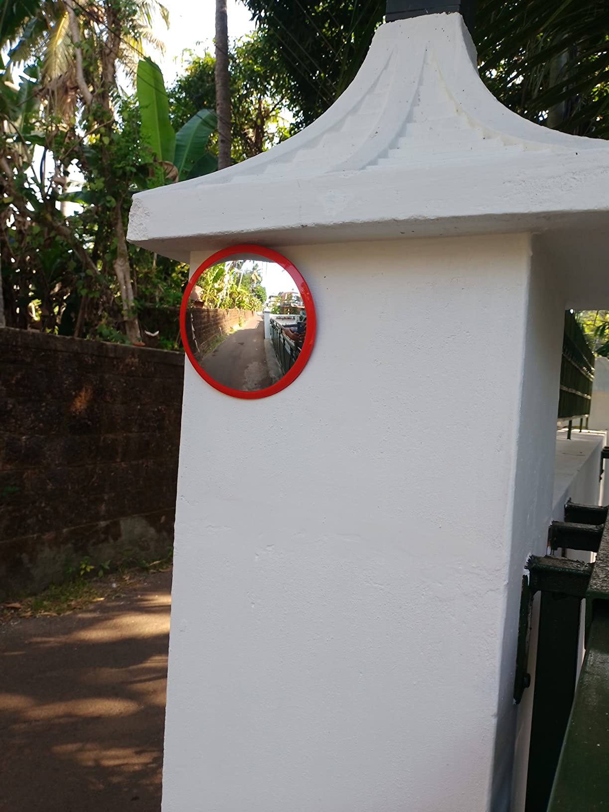 Ryme Fengshui Convex Pakwa Framed Glass Mirror Safety Round Wall Mount ...