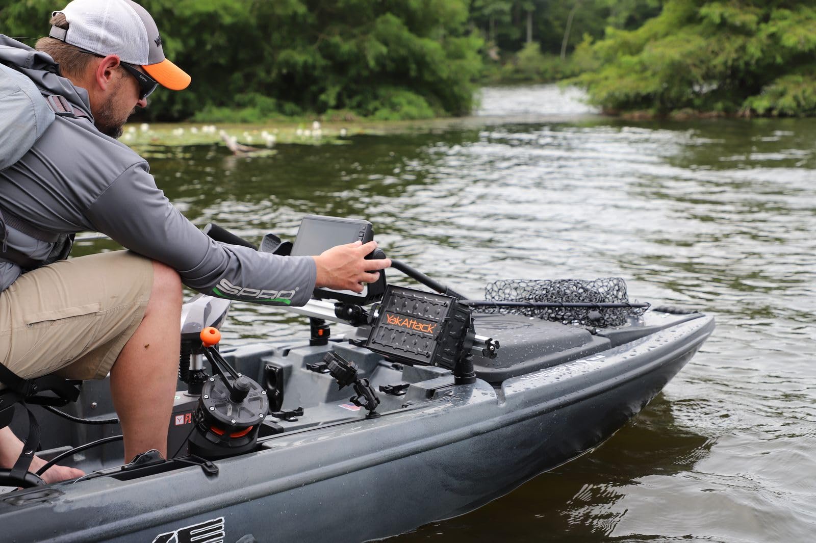 Snapklik.com : Command Center Crossbar 28" Track Mounted LockNLoad ...
