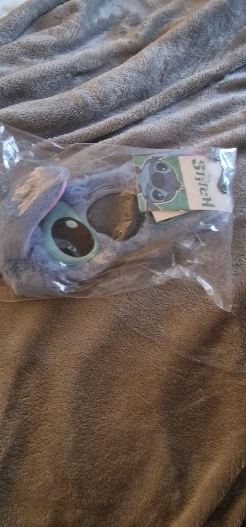 Claire's Disney Stitch Angel Kids Eye Mask for Sleeping - PinkFluffy ...