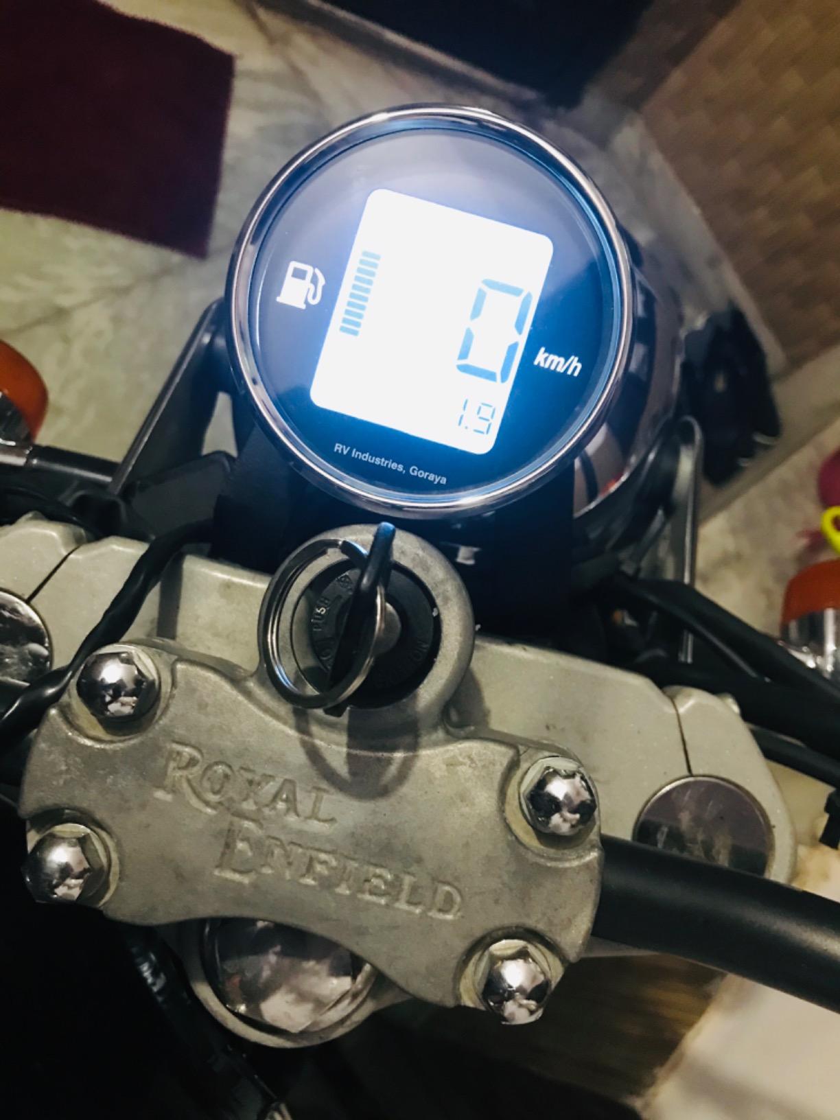 RV Speedoz Digital Speedometer : Amazon.in: Car & Motorbike