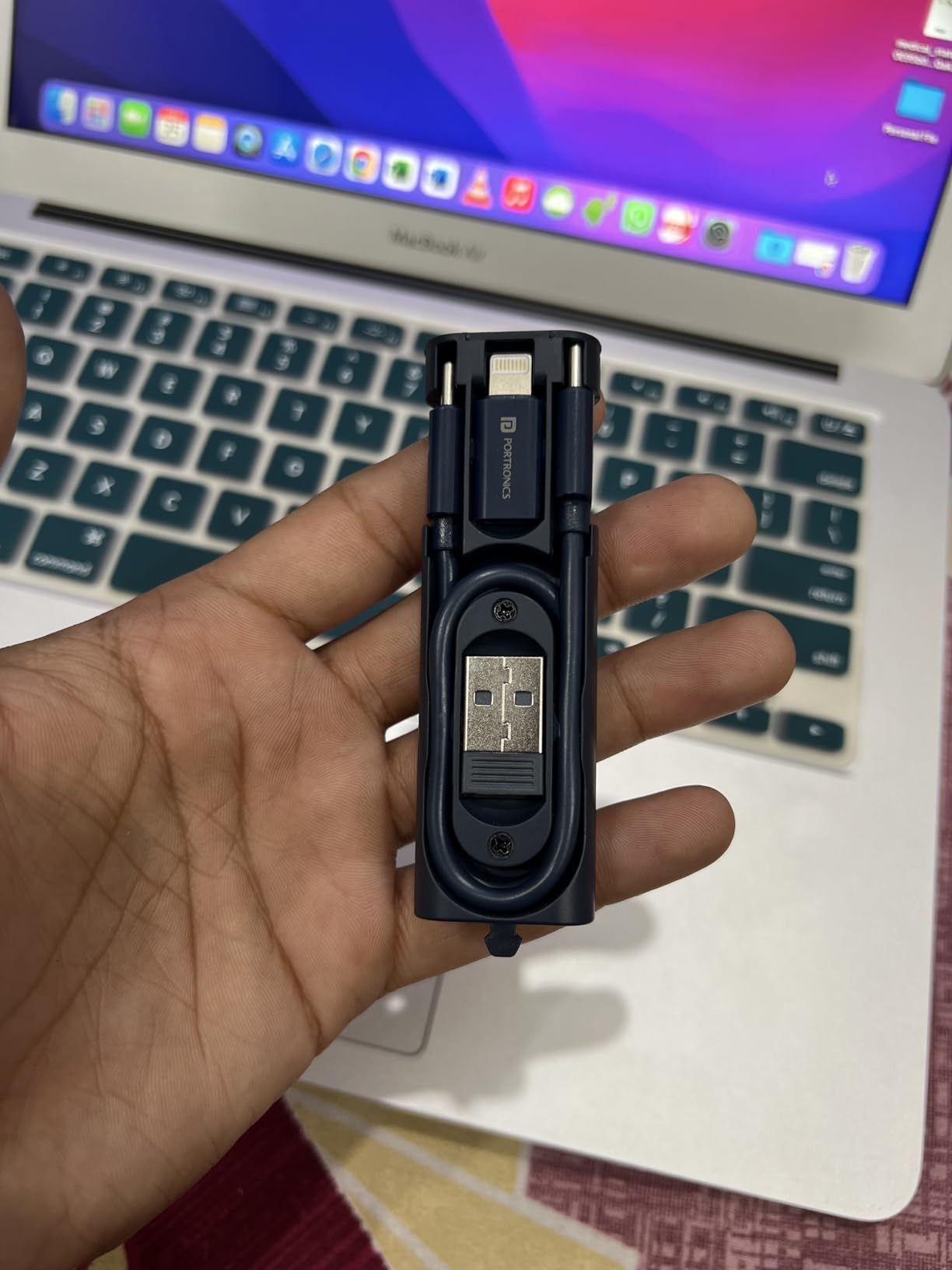 Portronics Snapcase 3 60W Multifunctional Fast Charging Data Cable Kit ...