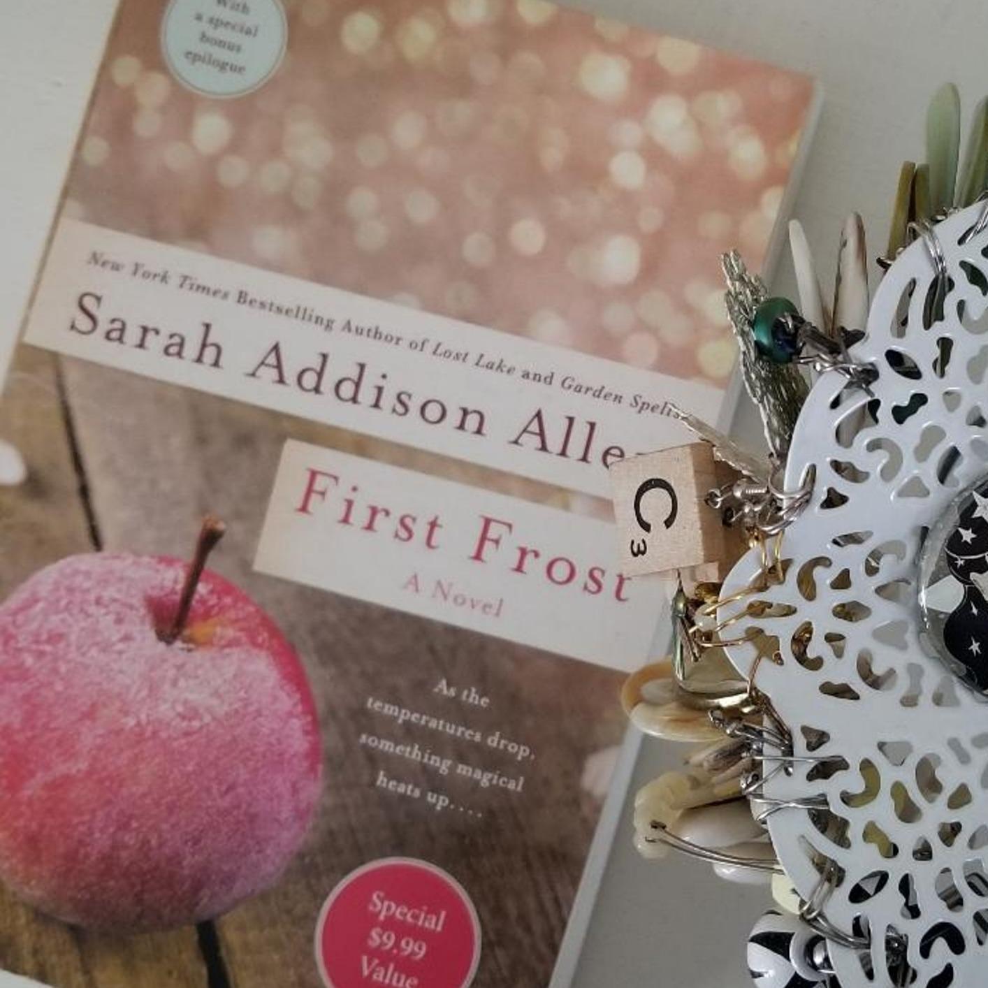 First Frost: A Novel: Allen, Sarah Addison: 9781250190307: Amazon.com ...