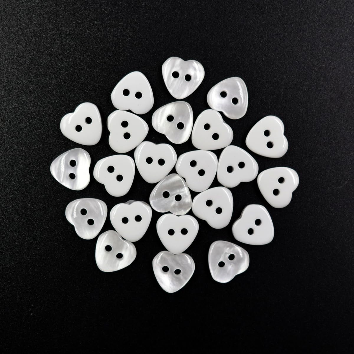 Amazon.com: 100Pcs Heart Shape Buttons DIY Handmade Craft Art Sewing ...