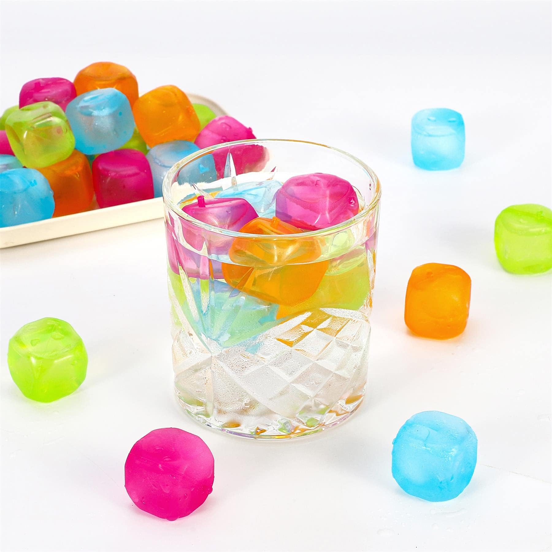 Lakeland Reusable Ice Cubes - Pack of 24 : Amazon.co.uk: Home & Kitchen