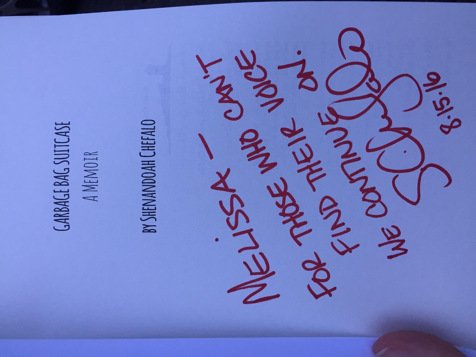 Garbage Bag Suitcase: A Memoir: Chefalo, Shenandoah: 9781943995035 ...