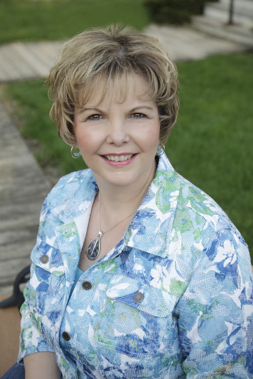 Amazon.com: Vicki Renee Bryant: books, biography, latest update