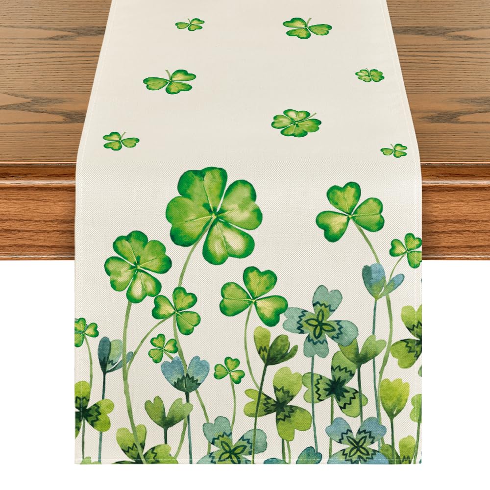 Amazon.com: Artoid Mode Shamrock St. Patrick's Day Table Runner ...