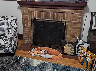 Amazon.com : WHAT ON EARTH Sleeping Fox Rug - Hand-Hooked Accent Rug ...