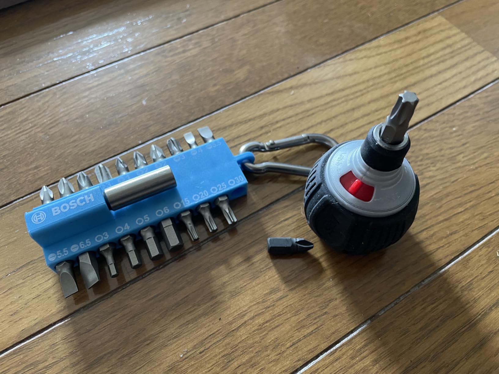 Amazon | ボッシュ(BOSCH) 21ピースドライバービットセット(ブルー) 2607002822 | ドライバービット