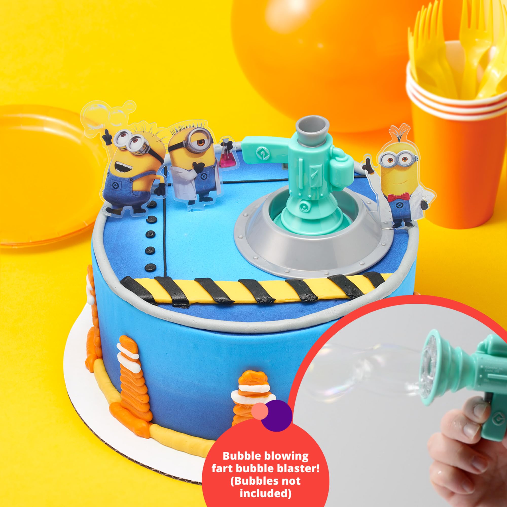 Snapklik.com : DecoSet Minions Fart Bubble Blaster Cake Topper, 4 Piece ...