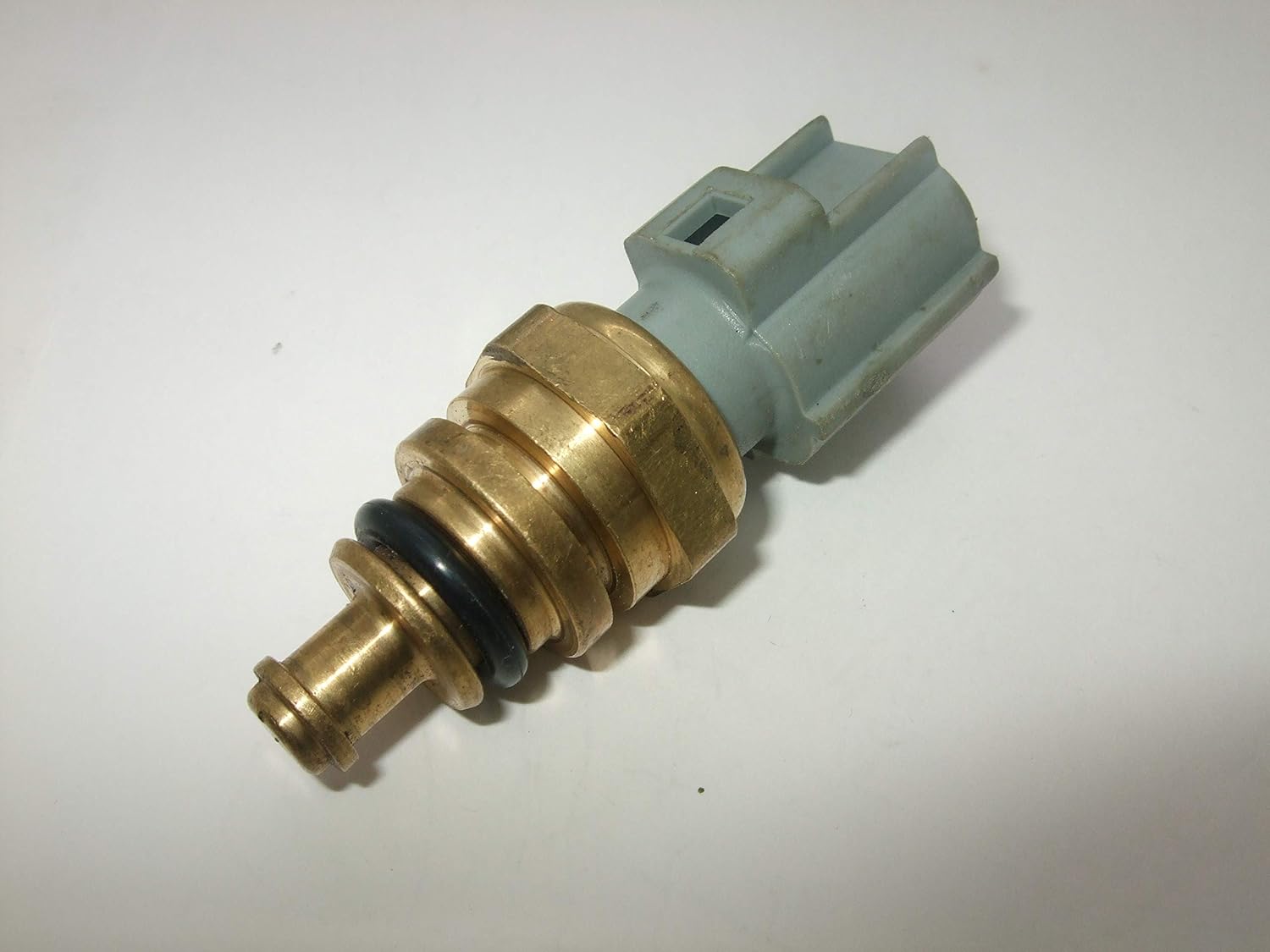 Amazon.com: Ford XS6Z-12A648-CA, Engine Coolant Temperature Sensor ...