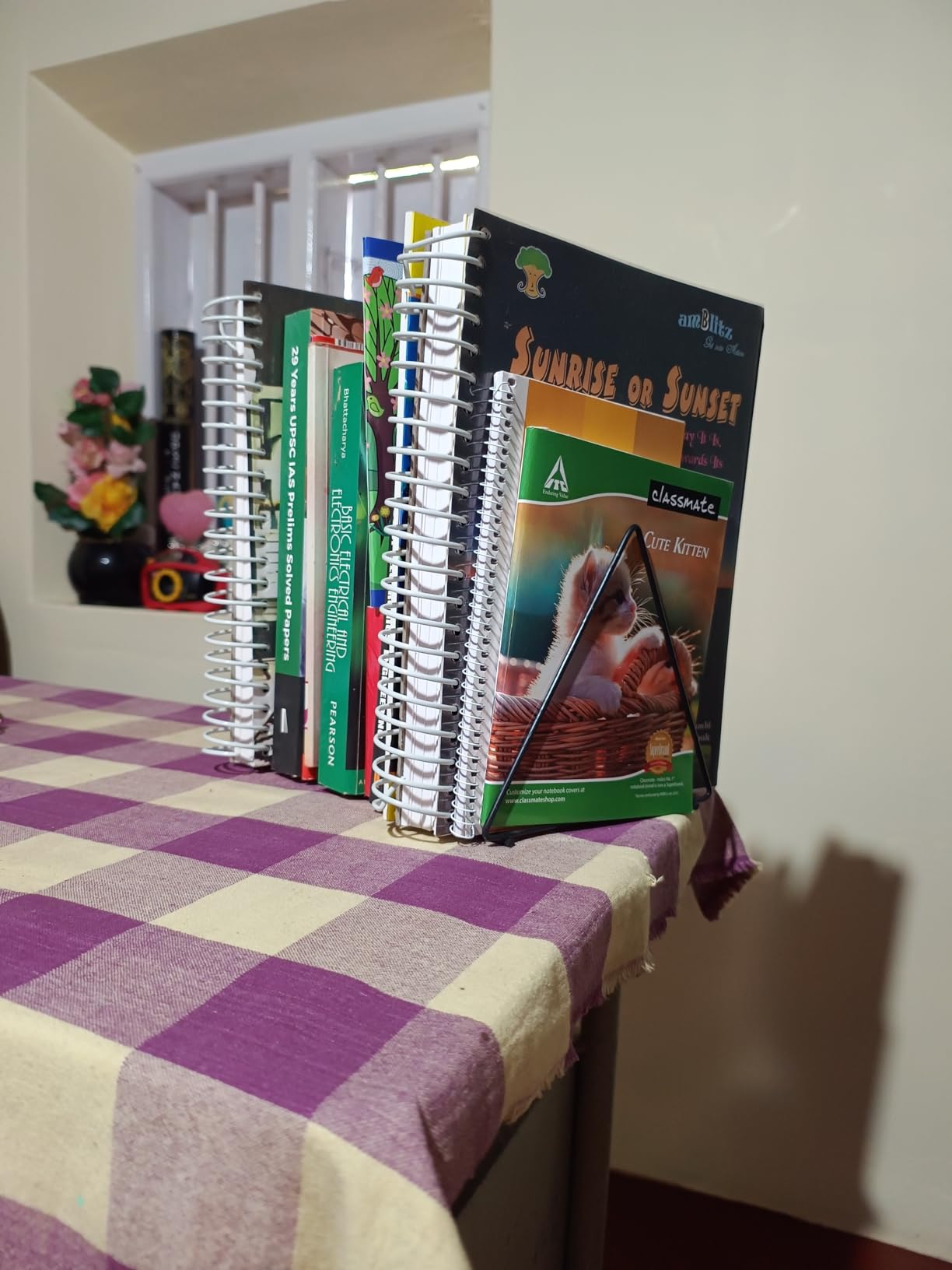 Triangle Magazine New Paper File Organizer Rack For Home office Decor ...