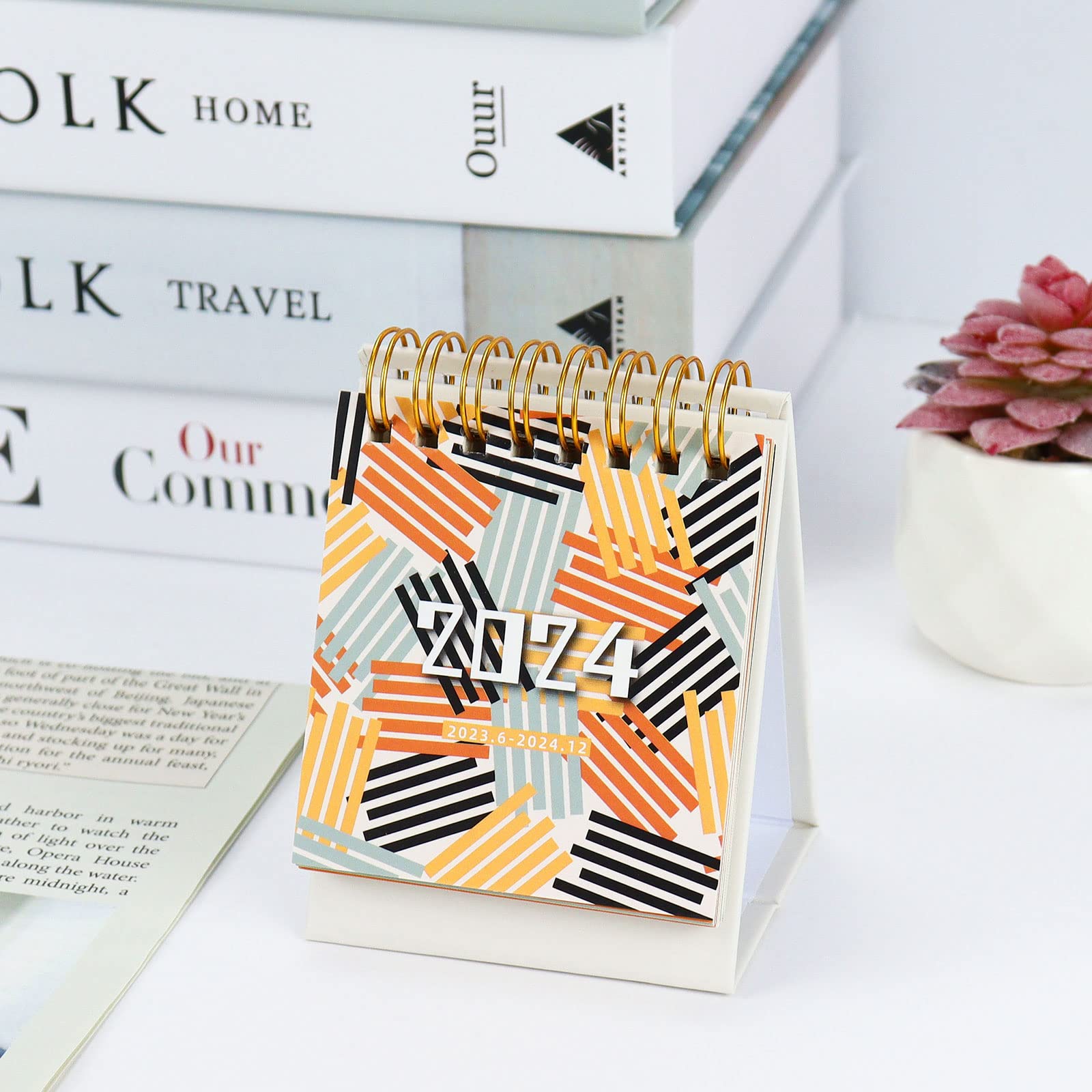Snapklik.com : 2023-2024 Mini Desk Calendar, Portable Small Desktop ...
