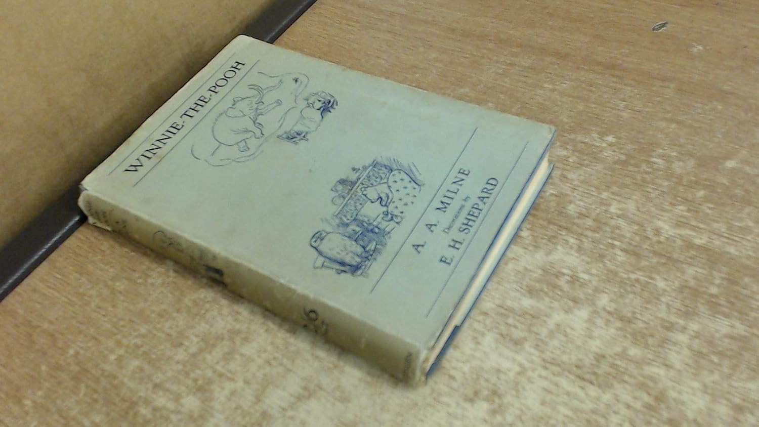 Winnie The Pooh: A.A. Milne: Amazon.com: Books