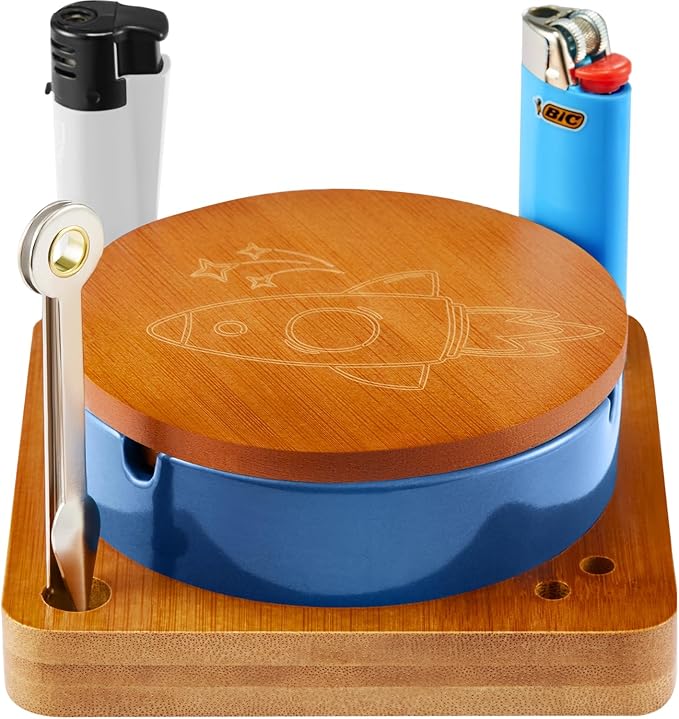 Amazon.com: Cute Ashtray with Lighter Holder, Ceramic Ashtray with Lid ...