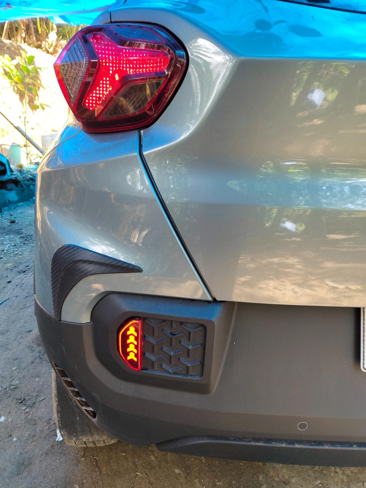 Dda Enterprises Rear Reflector LED Light/Drl For Tata Punch With Matrix ...