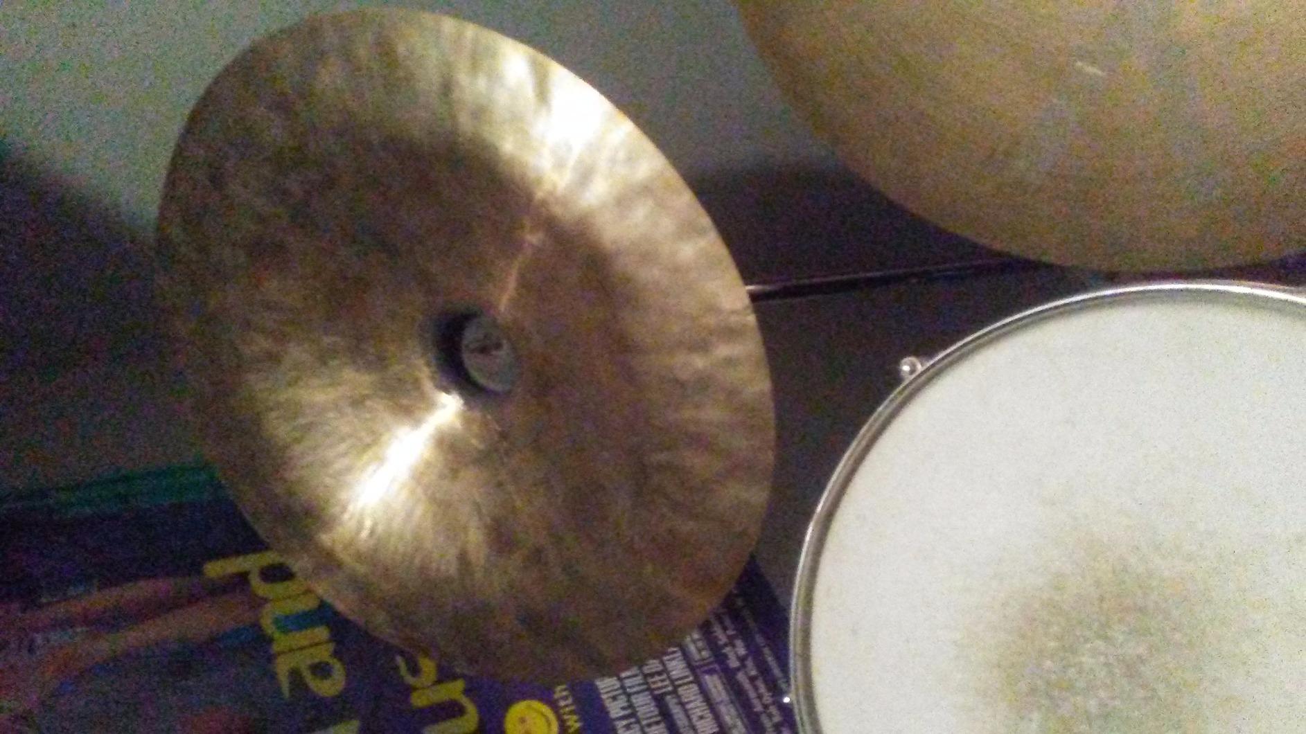 Amazon.com: Wuhan WU10414 14-Inch Lion China Cymbal : Musical Instruments