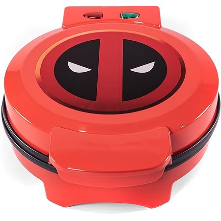 Amazon.com: Uncanny Brands Marvel Spiderman Waffle Maker -Spidey's Mask ...