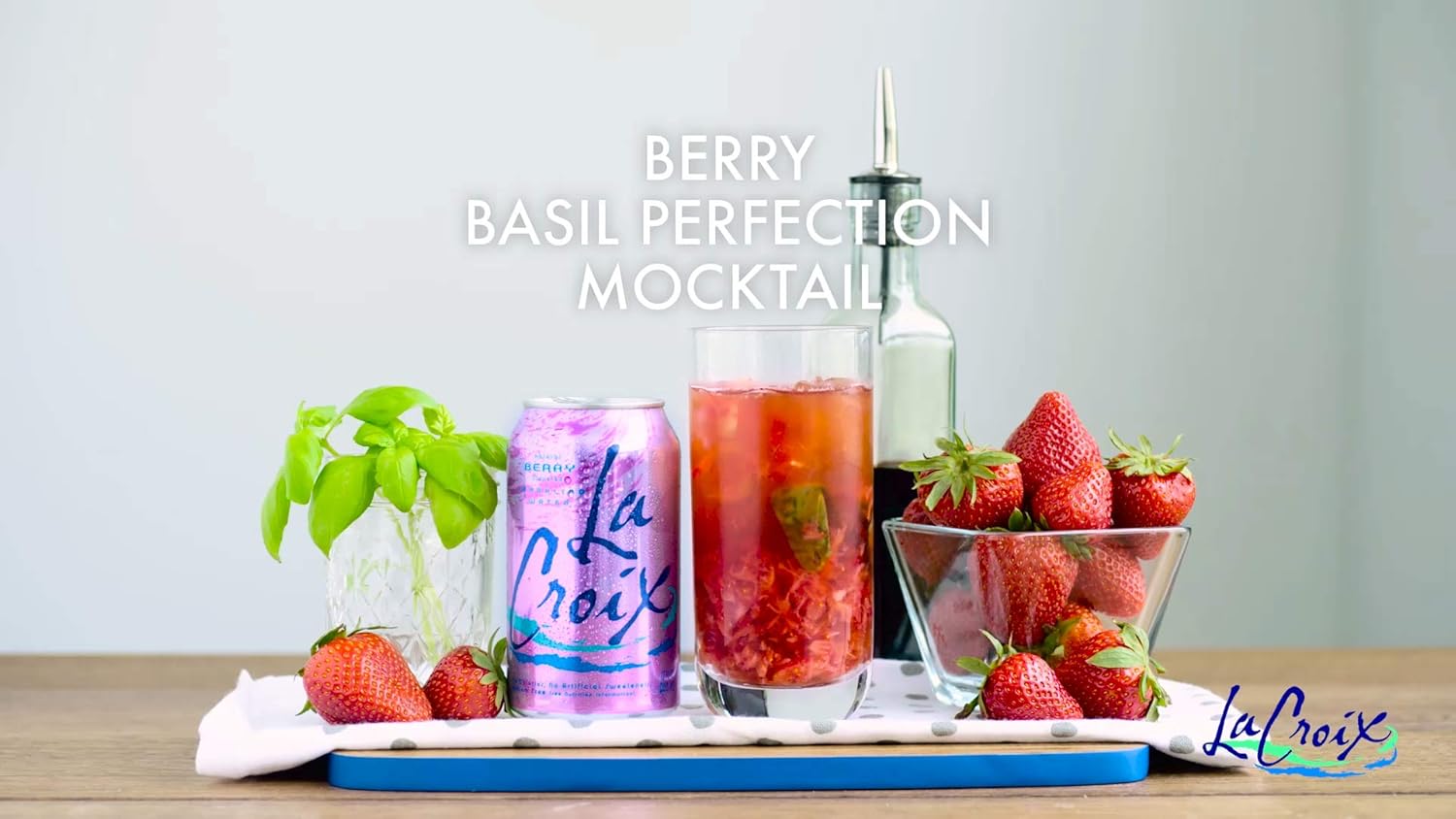 Buy LaCroix Sparkling Water, Berry, 12oz Cans, 12 Pack, Naturally ...