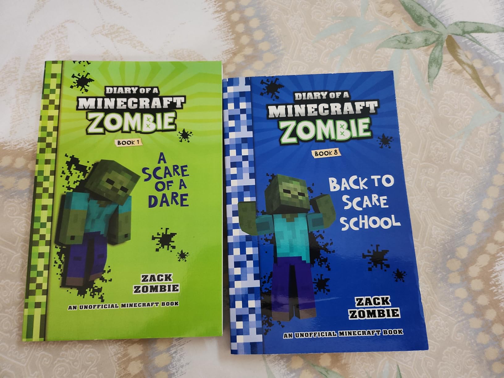 Diary Of A Minecraft Zombie Box Set (Books 1 to 10) : Zack Zombie ...