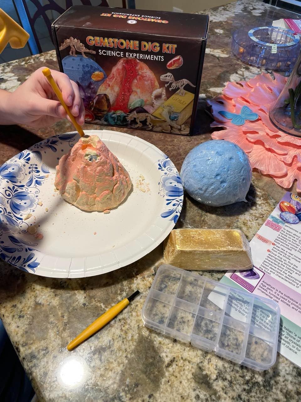 Amazon.com: UNGLINGA Gemstone Excavation Gem Rock Dig Science ...
