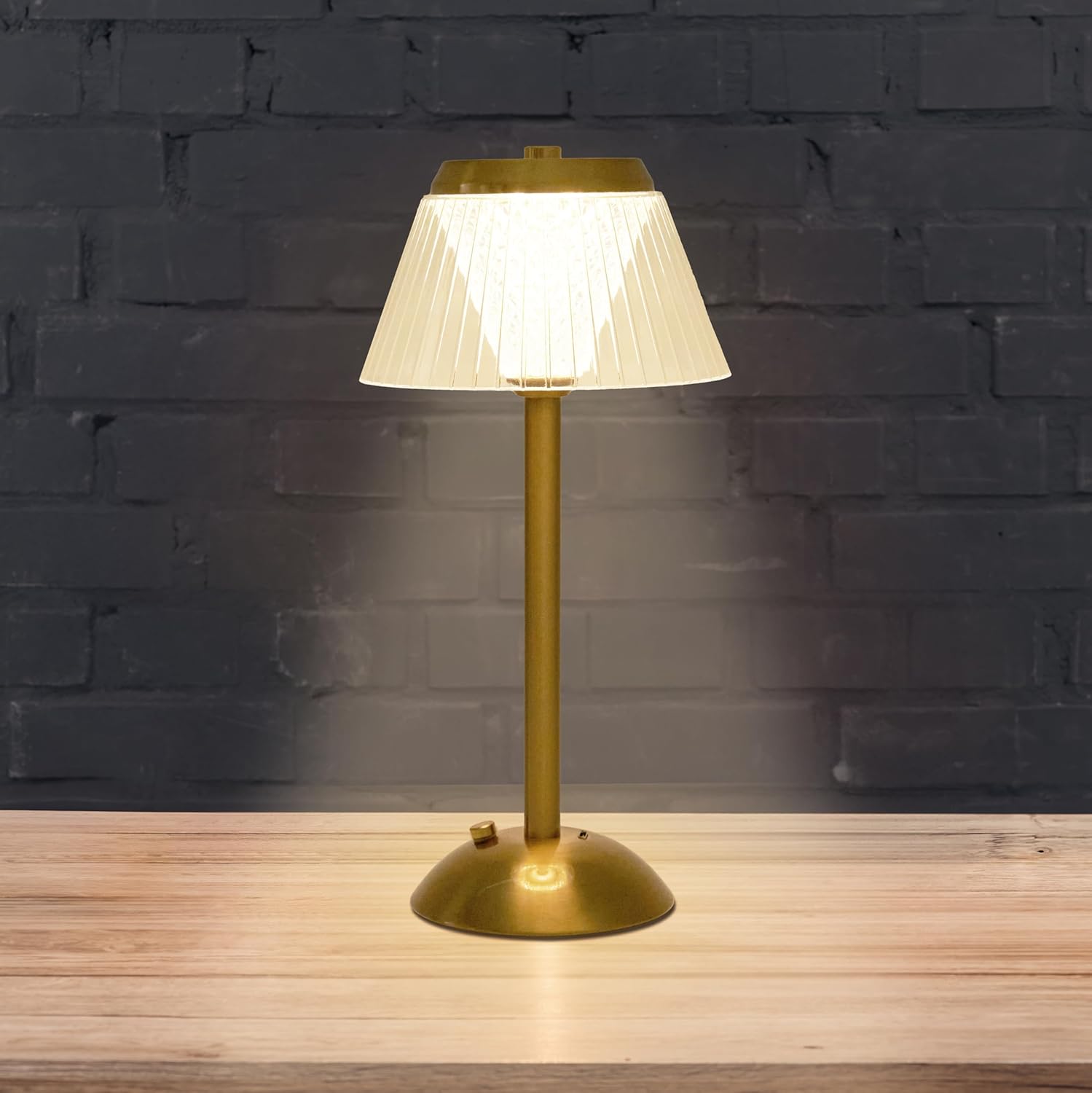 Father'sDen Collection Small Cordless Vintage Crystal Table Lamp-Gold ...