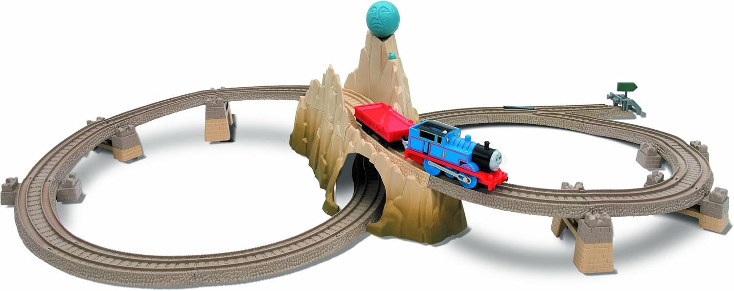 Tomy Thomas Track Master Thomas at Boulder Mountain Set : Amazon.co.uk ...