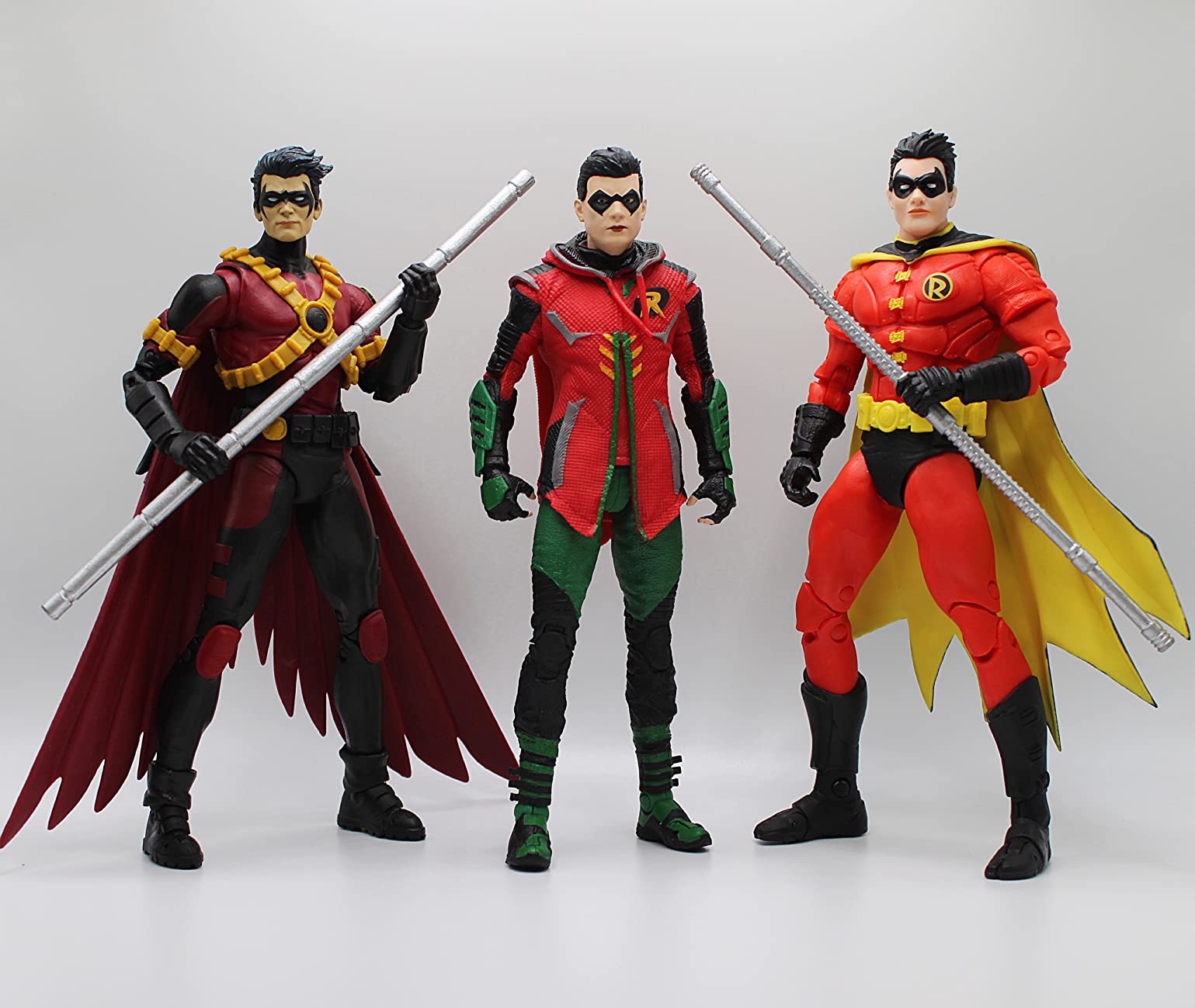 Amazon.com: McFarlane Toys - DC Multiverse 7IN - Robin (Tim Drake RED ...