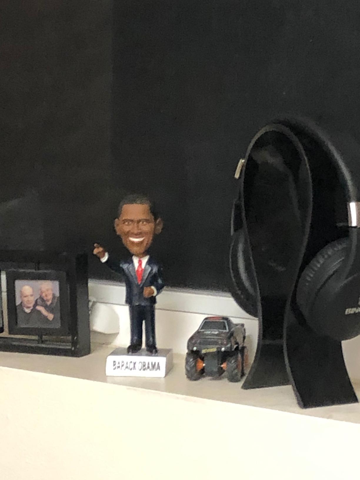 Amazon.com: BARACK OBAMA BOBBLE HEAD 44TH PRESIDENT : Toys & Games